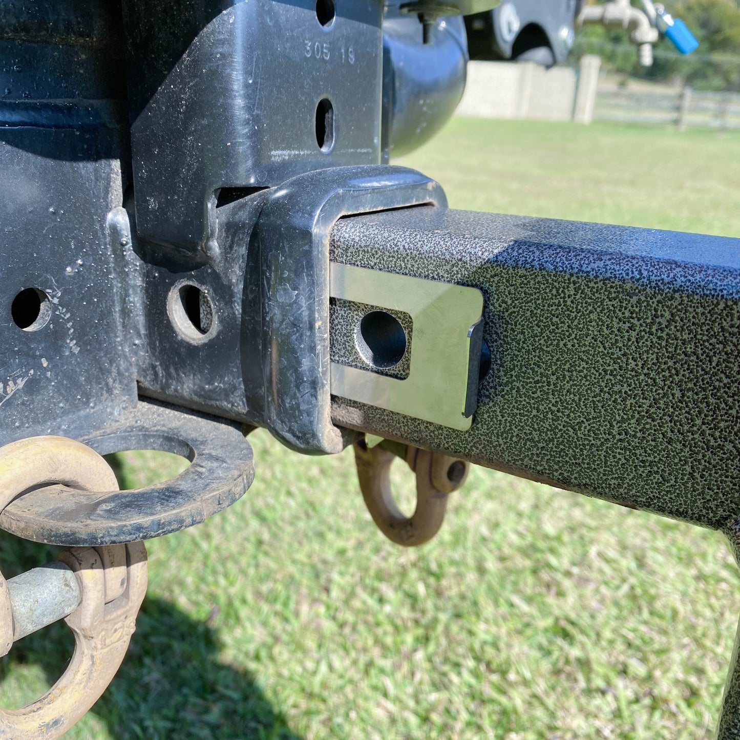 Hitch Receiver Shims x 4 (Stainless Steel) – Radius Fabrications